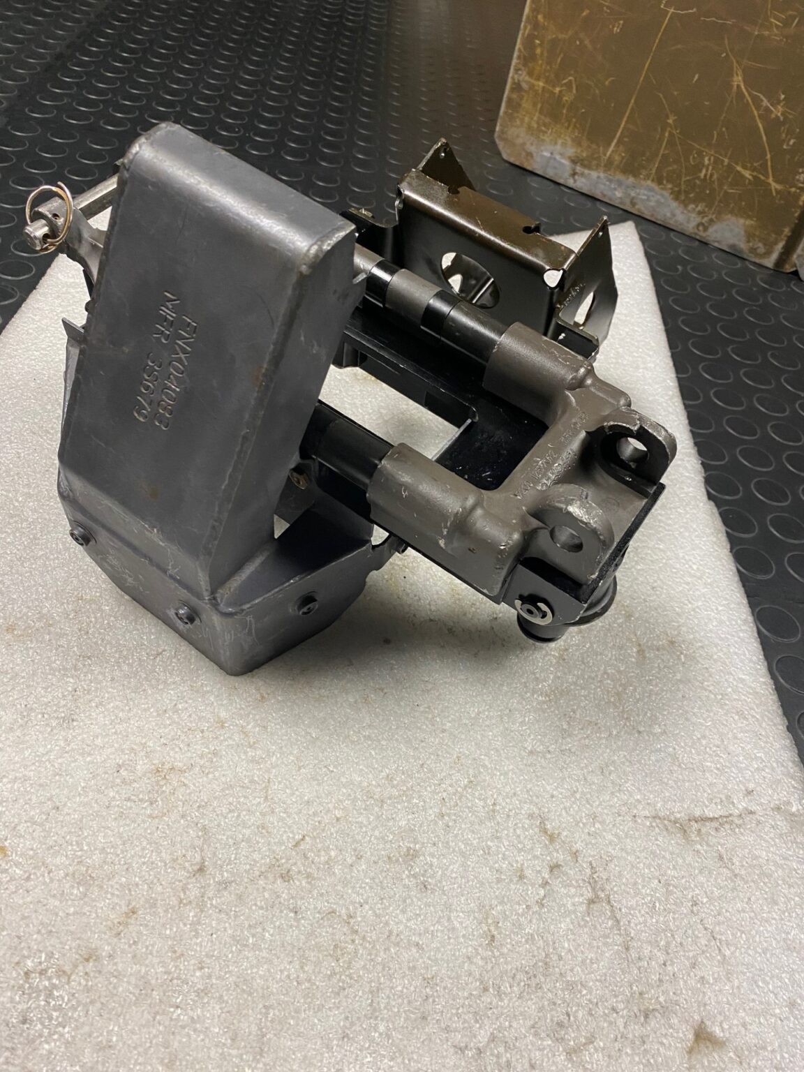 M240 Soft Mount with Ejection Chute and Ammo Can Holder - BeltFeds.Com, LLC